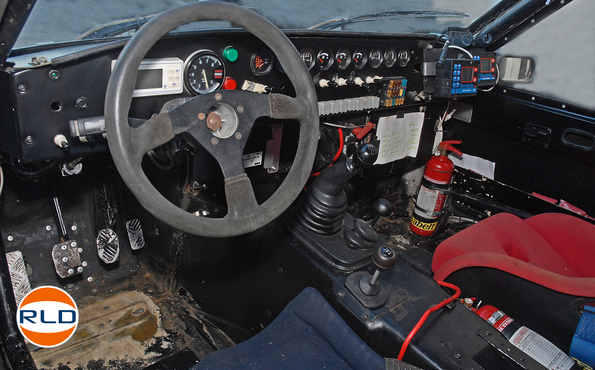 Range Halt'Up! Camel Racing V8 Paris-Dakar - RLD Autos